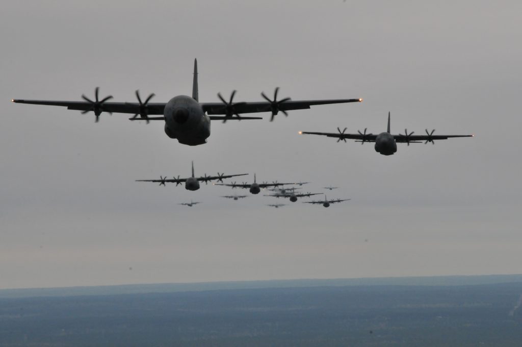 Arrivée du C130J : la logique capacitaire de l’armée de l’Air ...